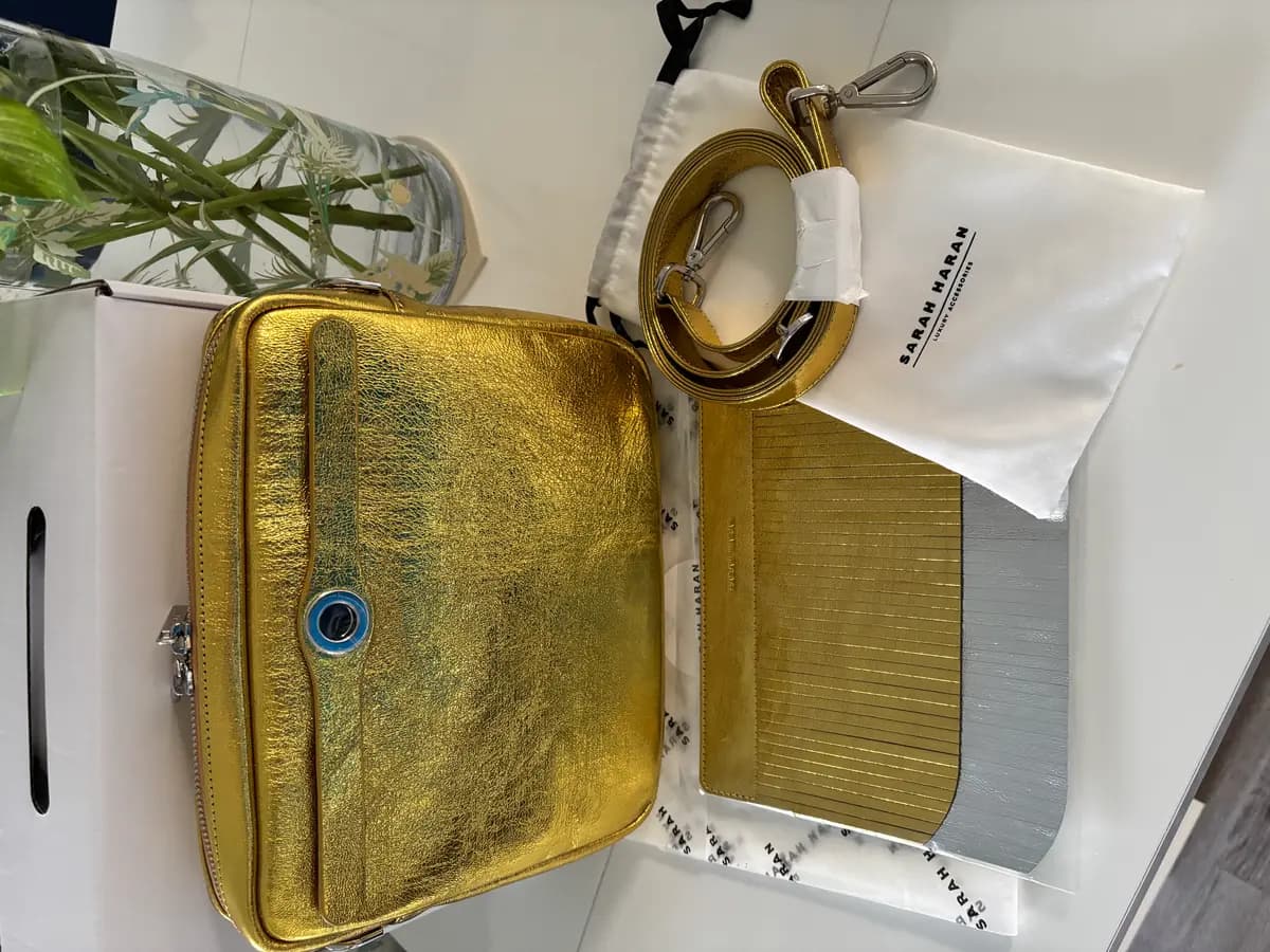 Preloved Marketplace | Sarah Haran